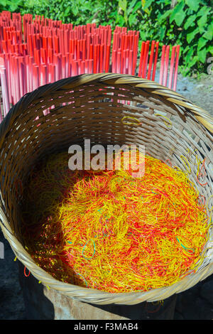 Rubber band production. Bilu Kyun, Burma Stock Photo - Alamy