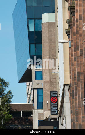 The Strathclyde University Students' Union building entrance and sign ...