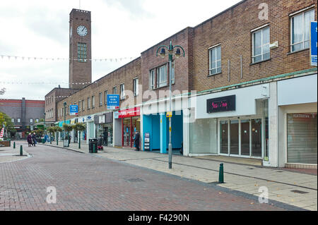 Crewe town centre with clock tower Stock Photo - Alamy