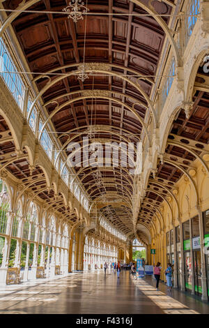 Marianske lazne Spring Spa main colonnade Stock Photo - Alamy