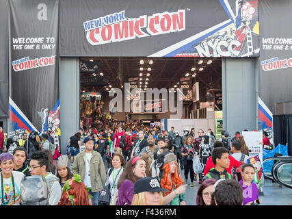 A crowd of visitors and fans to the ComicCon comic book and movie ...