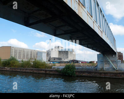 British Salt Factory on the Trent and Mersey Canal in Middlewich ...