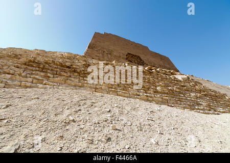 The Meidum Pyramid Known as the ‘Collapsed Pyramid of Meidum near Stock ...
