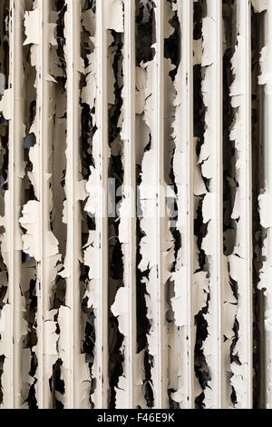 old rusty radiator, detail Stock Photo - Alamy