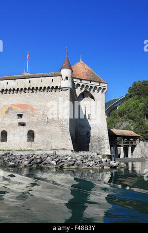 Medieval castle of Chillon Stock Photo - Alamy