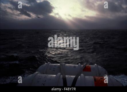 A storm brewing of the English Channel in Hove, East Sussex Stock Photo ...