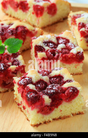 raspberry sponge cake slices Stock Photo - Alamy