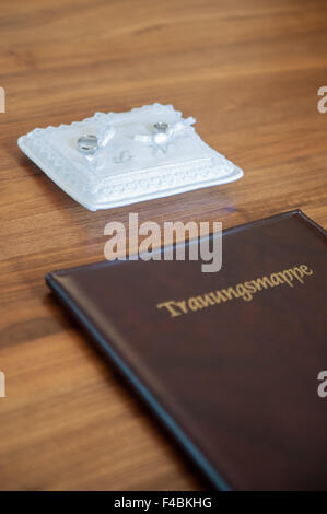 book of wedding rings Stock Photo - Alamy