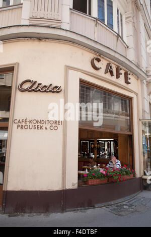 Aida Cafe; Vienna; Austria Stock Photo - Alamy