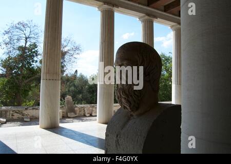 Statues in Athens Museum Stock Photo - Alamy