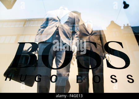 HUGO BOSS store in building DESIGNED BY JAPANESE ARCHITECT NORIHIKO DAN ...