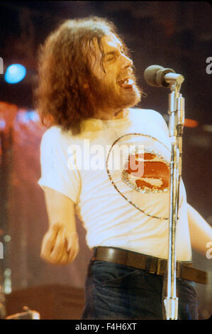 JOE COCKER (1944-2014) English rock singer at the New York Filmore East ...