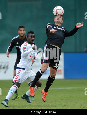 Washington, Dc, USA. 18th Oct, 2025. Effigies of JD Vance, Donald Trump ...