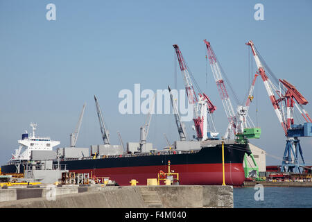 Shipyard, ship new building, quay, Emden, Germany Stock Photo - Alamy