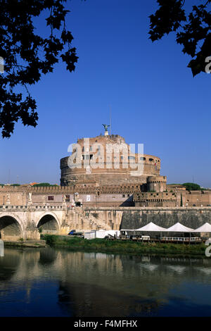 Ancient Rome buildings, Castel Sant'Angelo or Castle of the Holy Angel ...