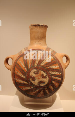 Sculpted vessel Huari Transitional period 800 AD - 1300 AD Museo de ...