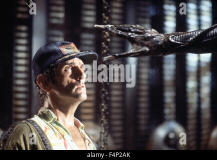 ALIEN (1979) HARRY DEAN STANTON, YAPHET KOTTO, IAN HOLM, JOHN HURT, TOM ...