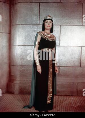 Gene Tierney Film The Egyptian (1954) Characters: Baketamon Director ...