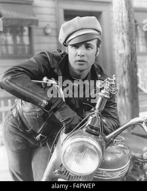 THE WILD ONE 1953 Columbia Pictures film with Marlon Brando as Johnny ...