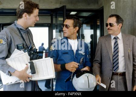 BLUE THUNDER (1983) DANIEL STERN, ROY SCHEIDER, WARREN OATES BLT 004 ...