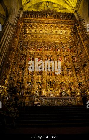 Retablo Mayor, reredos gilded relief panels, Seville Cathedral ...