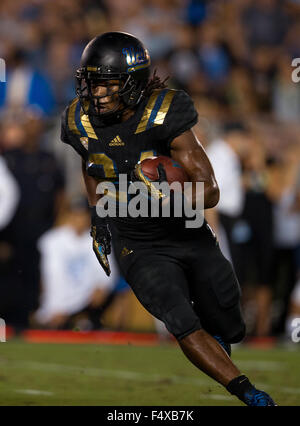 PASADENA, CA - OCTOBER 28: UCLA Bruins running back TJ Harden (25 ...