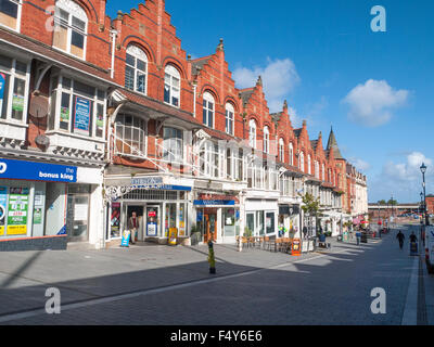 Colwyn Bay town centre looking up Station Road to the NatWest Bank ...