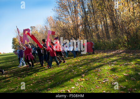 Grade School class outing Stock Photo - Alamy