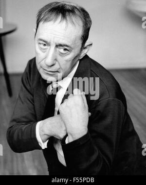 Deutscher Schauspieler Curt Bois, Deutschland 1960er Jahre. German ...