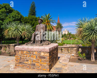 Namibia, Windhoek, Hosea Kutako statue, revolutionist Stock Photo - Alamy