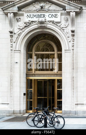 Number One Broadway, Lower Manhattan, NYC Stock Photo - Alamy