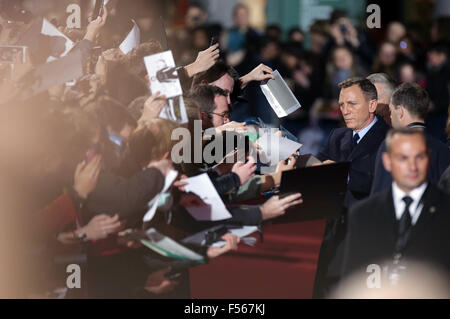 Actor Daniel Craig arrives at the Cinestar cinema at Potsdamer Platz in ...