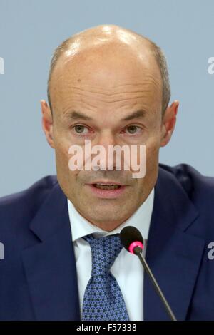 Frankfurt, Germany. 29th Oct, 2015. John Cryan, co-chief executive of ...