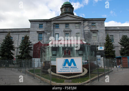 The Arts Building on the Campus of McGill University in Montreal ...