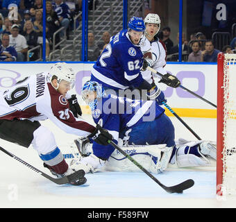 Colorado Avalanche center Nathan MacKinnon (29) looks to collect the ...