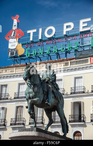 tio pepe advert in puerta del sol in madrid, spain Stock Photo - Alamy