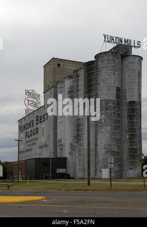 Yukon Flour Mills Oklahoma USA Stock Photo - Alamy