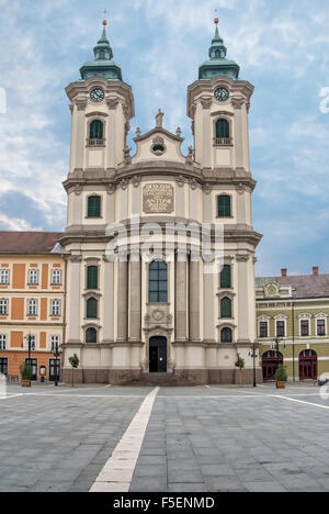 Dobó Square and the Minorite church, Eger, one of the most beautiful ...