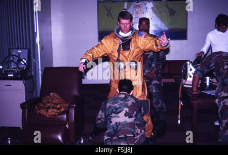 Lockheed SR-71 pilot LtCol Dan House 1RS 27Sep89 RJF Stock Photo - Alamy
