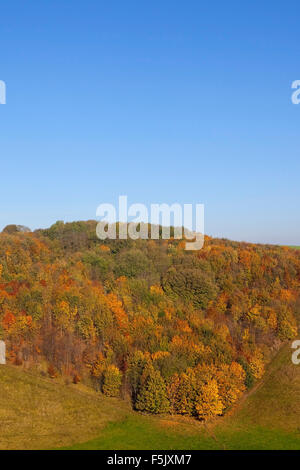 Scenic Horsedale on the Yorkshire wolds with colorful autumn trees ...