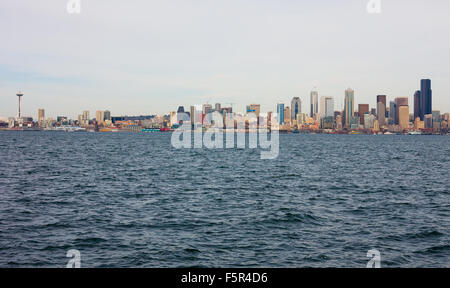 Seattle skyline on overcast day Stock Photo - Alamy