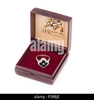 Elizabeth Duke of Bond Street (London) 18ct gold diamond ring Stock ...