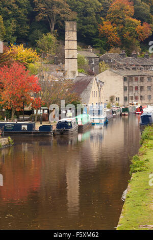 An autumn canal scene in Hebden Bridge with old Yorkshire stone ...