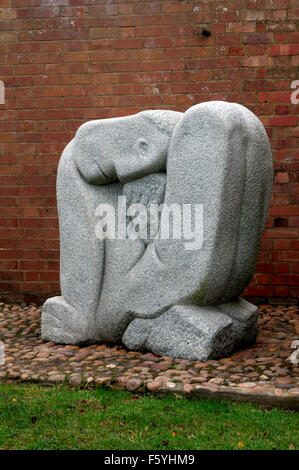 Man of Sorrows sculpture by Ronald Rae, Newbold Pacey village ...