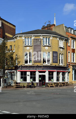 London, England, UK. Clerkenwell Green - Horse trough installed by the ...