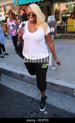 NeNe Leakes visits a nail salon with her husband Gregg Leakes Featuring ...