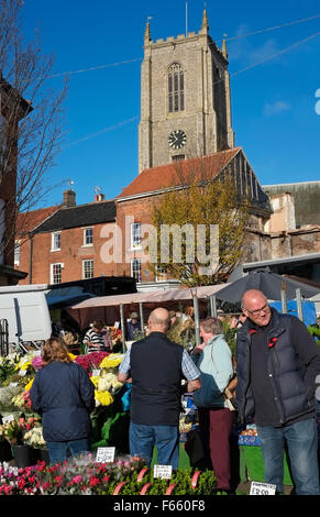 fakenham town centre market day, norfolk, england Stock Photo - Alamy