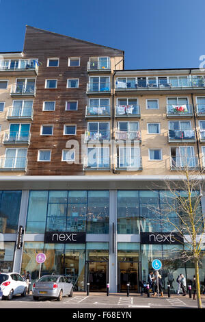 The Centre shopping precinct, Feltham, Middlesex Stock Photo - Alamy