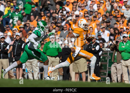 November 14, 2015: Joshua Dobbs #11 of the Tennessee Volunteers ...
