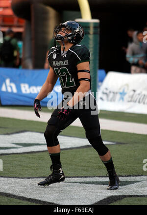 November 14, 2015 - Hawaii Rainbow Warriors wide receiver Makoa Camanse ...
